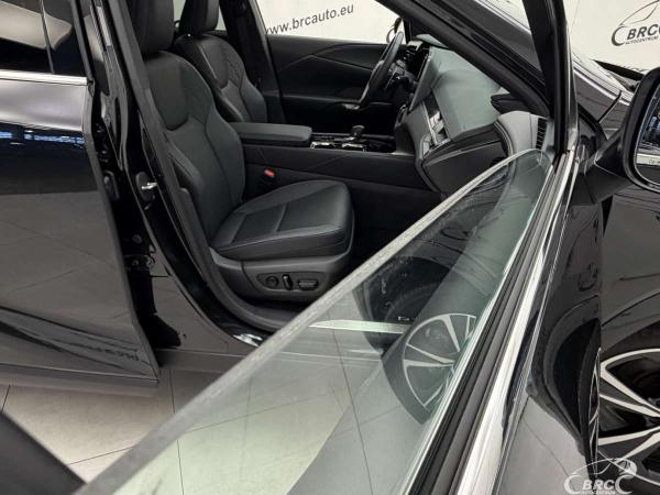 Black Lexus RX 350h 2024 in Vilnius, with an engine capacity of 2.49 L and mileage of 24 thousand km for 51900 €, photo 9 on AUTOMOTO.COM.LV