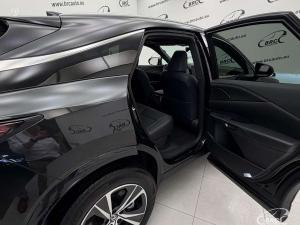 Black Lexus RX 350h 2024 in Vilnius, with an engine capacity of 2.49 L and mileage of 24 thousand km for 51900 €, photo 16 on AUTOMOTO.COM.LV