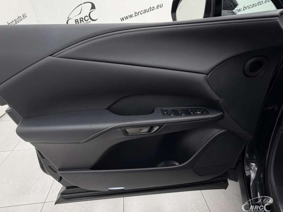 Black Lexus RX 350h 2024 in Vilnius, with an engine capacity of 2.49 L and mileage of 24 thousand km for 51900 €, photo 23 on AUTOMOTO.COM.LV