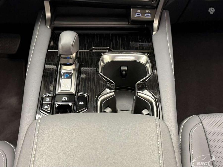 Melns Lexus RX 350h 2024 Viļņa, ar dzinēja tilpumu 2.49 L un nobraukumu 24 tūkst. km par 50900 €, foto 21 vietnē AUTOMOTO.COM.LV