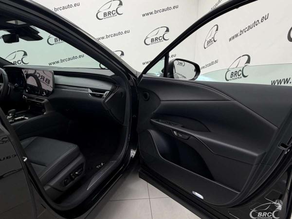 Melns Lexus RX 350h 2025 Viļņa, ar dzinēja tilpumu 2.49 L un nobraukumu 8 tūkst. km par 53000 €, foto 9 vietnē AUTOMOTO.COM.LV