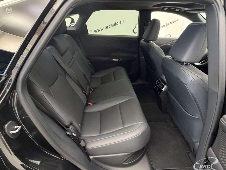 Melns Lexus RX 350h 2025 Viļņa, ar dzinēja tilpumu 2.49 L un nobraukumu 8 tūkst. km par 53000 €, foto 15 vietnē AUTOMOTO.COM.LV