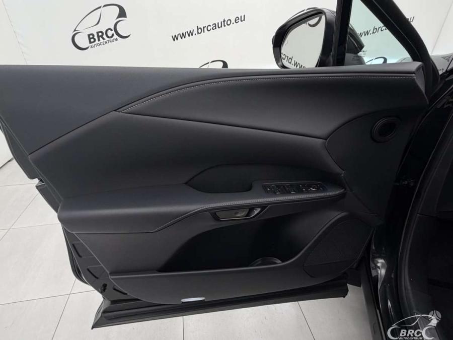 Melns Lexus RX 350h 2025 Viļņa, ar dzinēja tilpumu 2.49 L un nobraukumu 8 tūkst. km par 53000 €, foto 24 vietnē AUTOMOTO.COM.LV