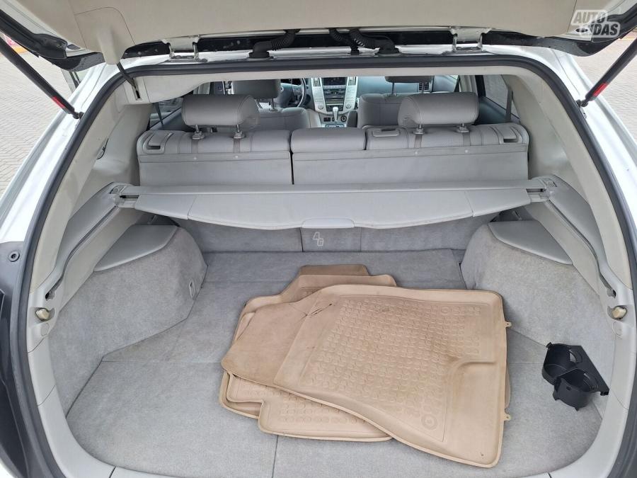 Lexus RX 350h 2006 Vilkaviškis, ar dzinēja tilpumu 3.30 L un nobraukumu 300 tūkst. km par 4950 €, foto 19 vietnē AUTOMOTO.COM.LV
