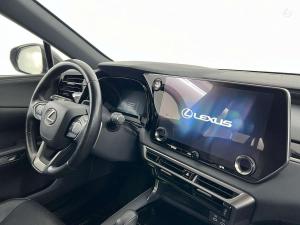 Grey Lexus RX 350h 2023 in Vilnius, with an engine capacity of 2.49 L and mileage of 73 thousand km for 53900 €, photo 15 on AUTOMOTO.COM.LV