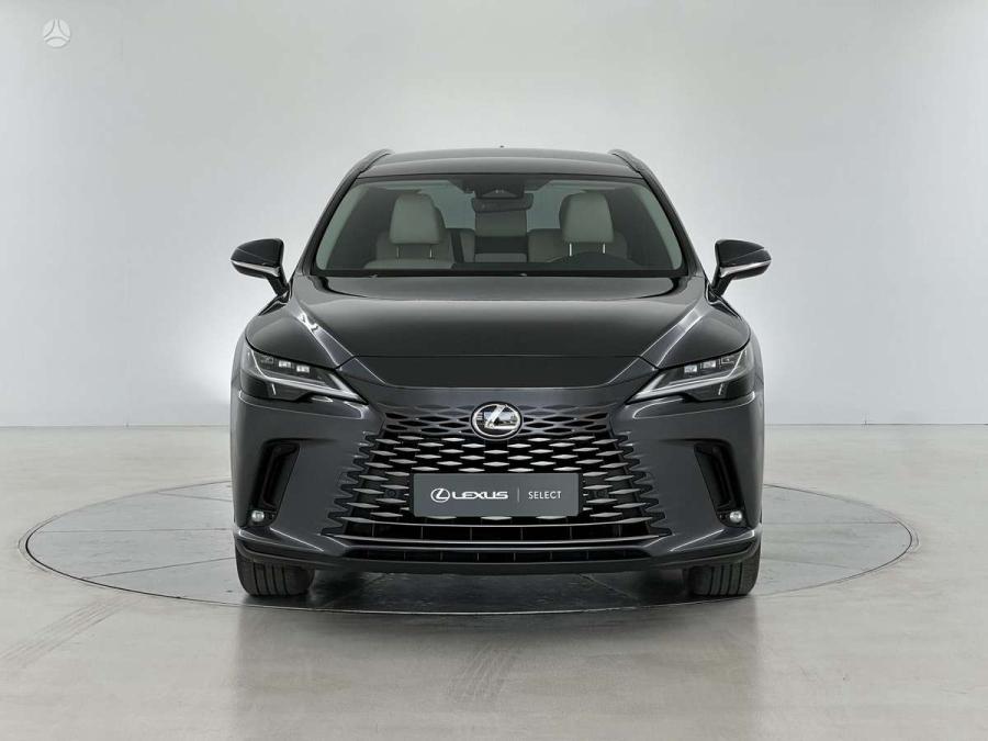 Pelēks Lexus RX 350h 2024 Viļņa, ar dzinēja tilpumu 2.49 L un nobraukumu 77 tūkst. km par 56900 €, foto 6 vietnē AUTOMOTO.COM.LV