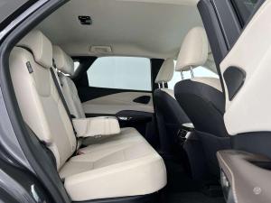 Pelēks Lexus RX 350h 2024 Viļņa, ar dzinēja tilpumu 2.49 L un nobraukumu 77 tūkst. km par 56900 €, foto 8 vietnē AUTOMOTO.COM.LV