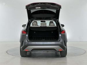Pelēks Lexus RX 350h 2024 Viļņa, ar dzinēja tilpumu 2.49 L un nobraukumu 77 tūkst. km par 56900 €, foto 11 vietnē AUTOMOTO.COM.LV