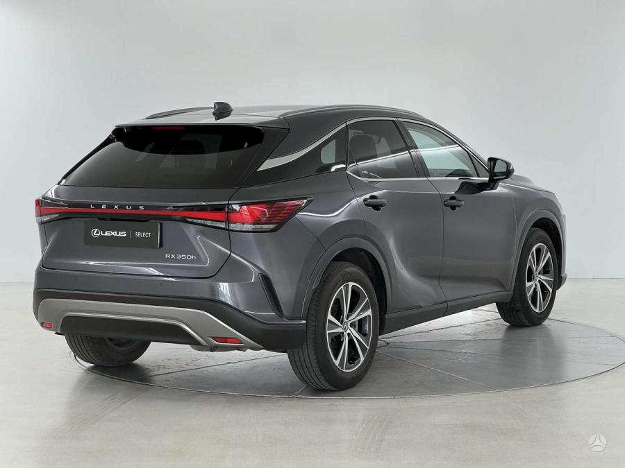 Pelēks Lexus RX 350h 2024 Viļņa, ar dzinēja tilpumu 2.49 L un nobraukumu 77 tūkst. km par 56900 €, foto 21 vietnē AUTOMOTO.COM.LV