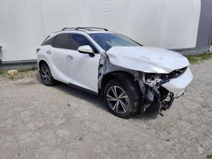 Balts Lexus RX 350h 2023 Kauņa, ar dzinēja tilpumu 2.50 L un nobraukumu 26 tūkst. km par 26500 €, foto  vietnē AUTOMOTO.COM.LV