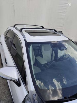 White Lexus RX 350h 2023 in Kaunas, with an engine capacity of 2.50 L and mileage of 26 thousand km for 26500 €, photo 15 on AUTOMOTO.COM.LV