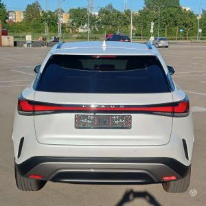Balts Lexus RX 350h 2024 Šauļi, ar dzinēja tilpumu 2.50 L un nobraukumu 24 tūkst. km par 51000 €, foto 20 vietnē AUTOMOTO.COM.LV