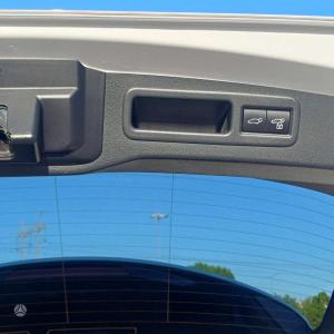 Balts Lexus RX 350h 2024 Šauļi, ar dzinēja tilpumu 2.50 L un nobraukumu 24 tūkst. km par 51000 €, foto 26 vietnē AUTOMOTO.COM.LV