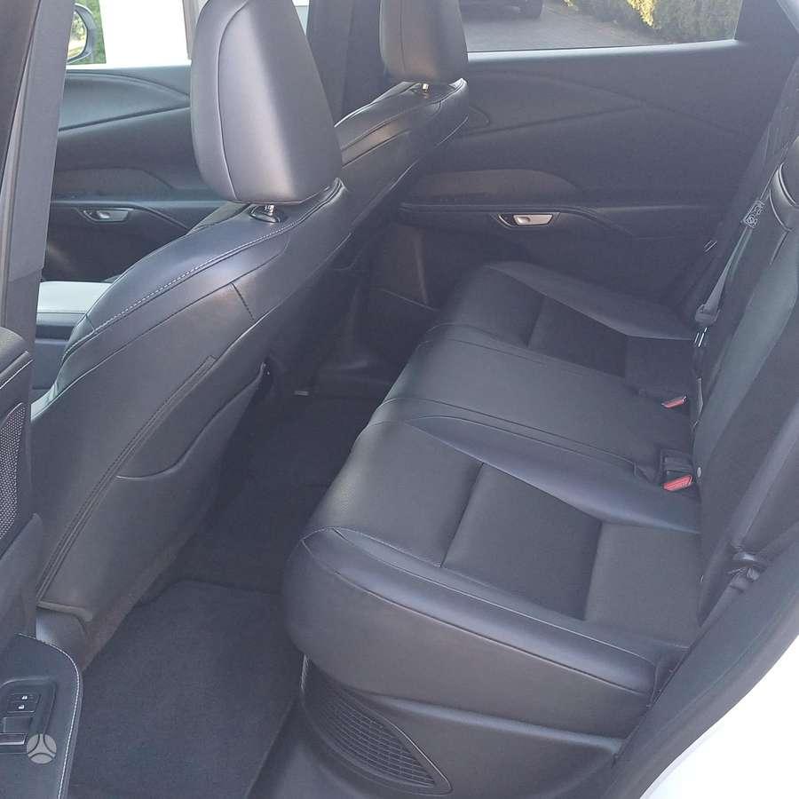 Balts Lexus RX 350h 2024 Šauļi, ar dzinēja tilpumu 2.50 L un nobraukumu 24 tūkst. km par 51000 €, foto 29 vietnē AUTOMOTO.COM.LV