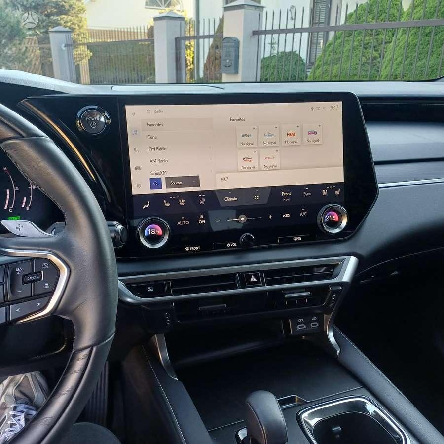 Balts Lexus RX 350h 2024 Šauļi, ar dzinēja tilpumu 2.50 L un nobraukumu 24 tūkst. km par 51000 €, foto 35 vietnē AUTOMOTO.COM.LV