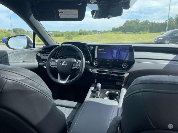 Белый Лексус RX 350h 2024 в Вильнюс, объемом двигателя 2.49 л и пробегом 16 тыс. км за 49999 €, фото 10 на AUTOMOTO.COM.LV