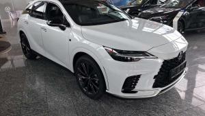 Белый Лексус RX 350h 2026 в Вильнюс, объемом двигателя 2.50 л и пробегом 0 тыс. км за 69999 €, фото 3 на AUTOMOTO.COM.LV