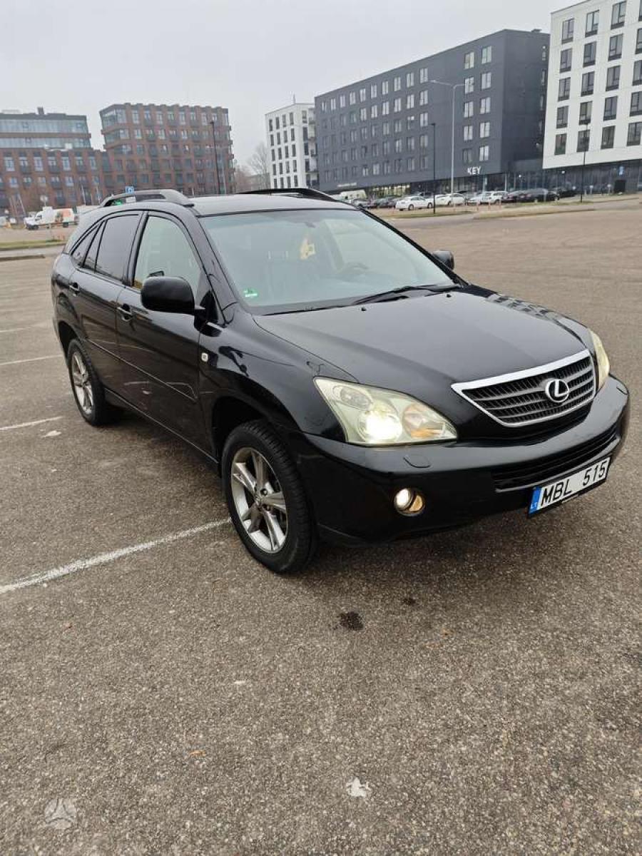 Black Lexus RX 400h 2005 in Vilnius, with an engine capacity of 3.31 L and mileage of 321 thousand km for 4000 €, photo 2 on AUTOMOTO.COM.LV
