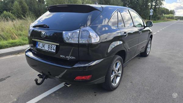 Black Lexus RX 400h 2005 in Alytus, with an engine capacity of 0.00 L and mileage of 372 thousand km for 4950 €, photo 5 on AUTOMOTO.COM.LV