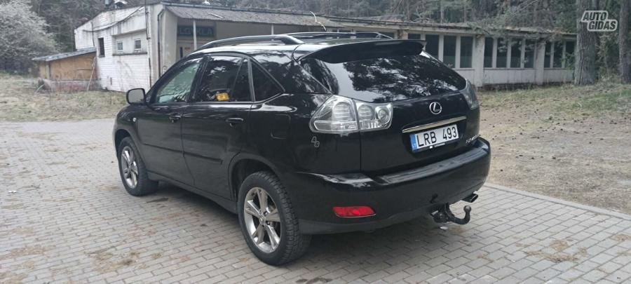 Black Lexus RX 400h 2006 in Vilnius, with an engine capacity of 3.30 L and mileage of 290 thousand km for 5300 €, photo 5 on AUTOMOTO.COM.LV