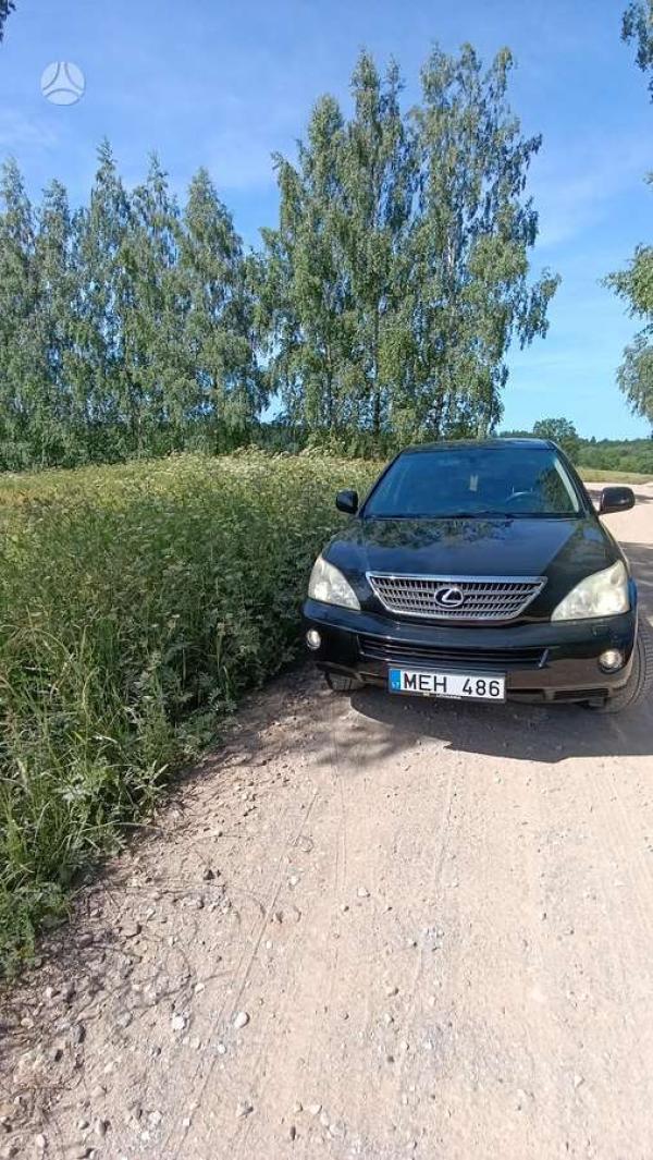 Black Lexus RX 400h 2006 in Alytus, with an engine capacity of 3.31 L and mileage of 297 thousand km for 6000 €, photo 3 on AUTOMOTO.COM.LV