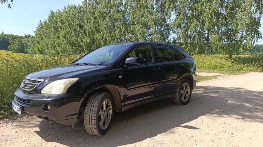 Black Lexus RX 400h 2006 in Alytus, with an engine capacity of 3.31 L and mileage of 297 thousand km for 6000 €, photo 12 on AUTOMOTO.COM.LV