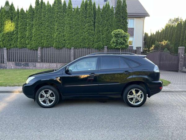 Black Lexus RX 400h 2006 in Vilnius, with an engine capacity of 3.30 L and mileage of 389 thousand km for 3490 €, photo 7 on AUTOMOTO.COM.LV