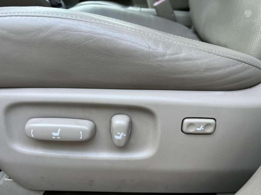Melns Lexus RX 400h 2006 Viļņa, ar dzinēja tilpumu 3.30 L un nobraukumu 389 tūkst. km par 3490 €, foto 11 vietnē AUTOMOTO.COM.LV
