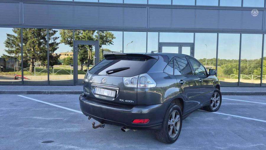 Black Lexus RX 400h 2006 in Klaipeda, with an engine capacity of 3.31 L and mileage of 415 thousand km for 2499 €, photo 3 on AUTOMOTO.COM.LV