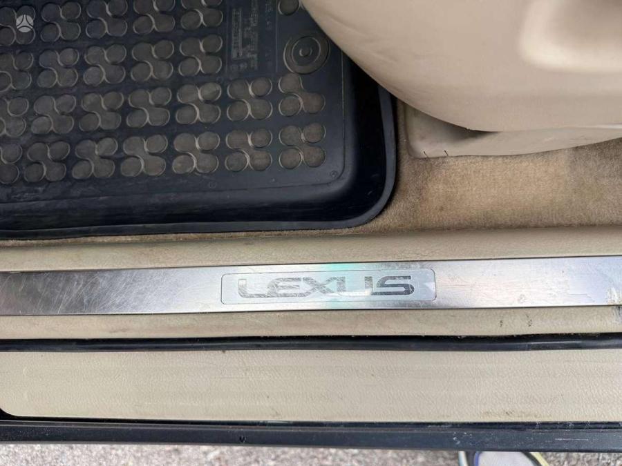 Черный Лексус RX 400h 2006 в Вильнюс, объемом двигателя 3.31 л и пробегом 338 тыс. км за 4199 €, фото 14 на AUTOMOTO.COM.LV