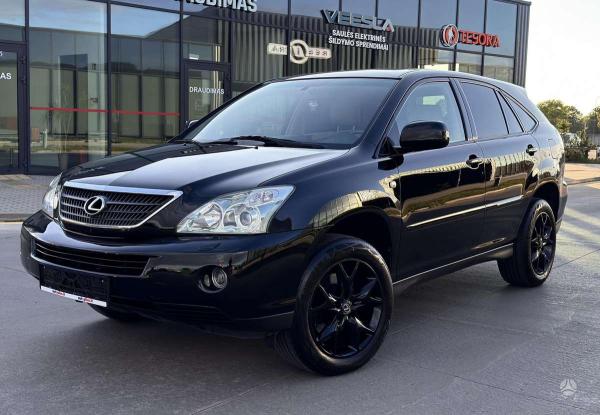 Lexus RX 400h 2006 Šauļi vietnē Melns Lexus RX 400h 2006 Šauļi, ar dzinēja tilpumu 3.30 L un nobraukumu 265 tūkst. km par 6700 €, foto 1 vietnē AUTOMOTO.COM.LV