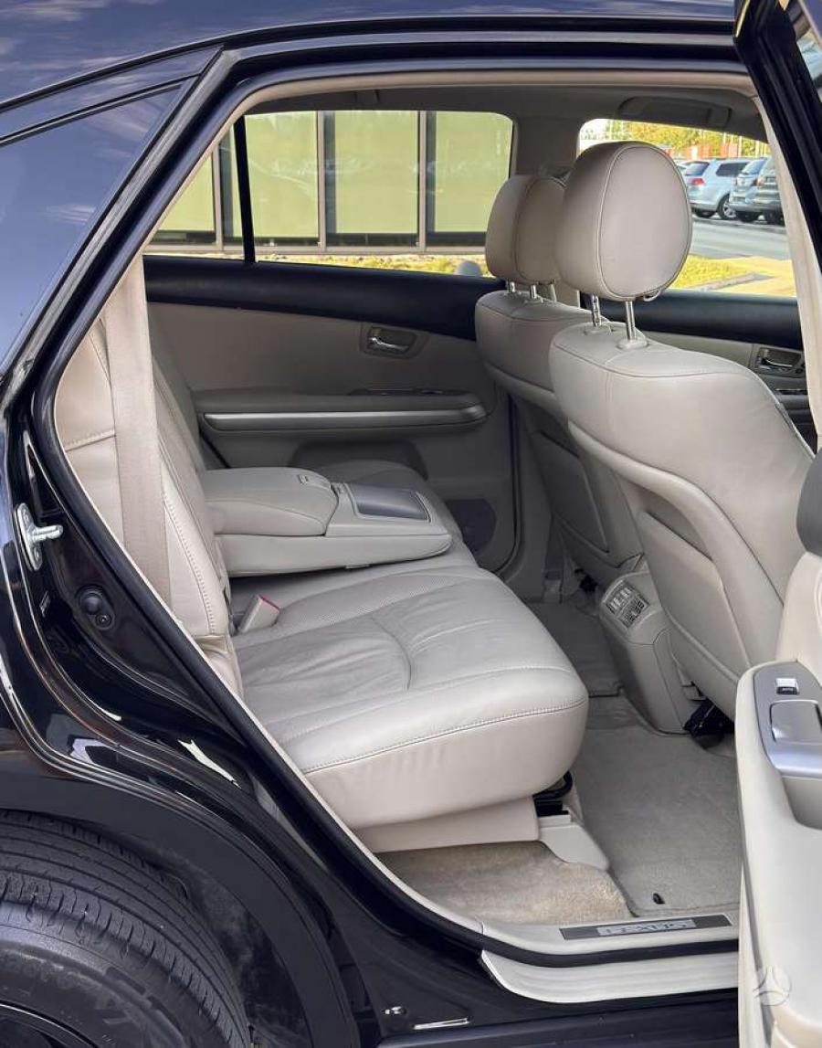 Melns Lexus RX 400h 2006 Šauļi, ar dzinēja tilpumu 3.30 L un nobraukumu 265 tūkst. km par 6700 €, foto 15 vietnē AUTOMOTO.COM.LV