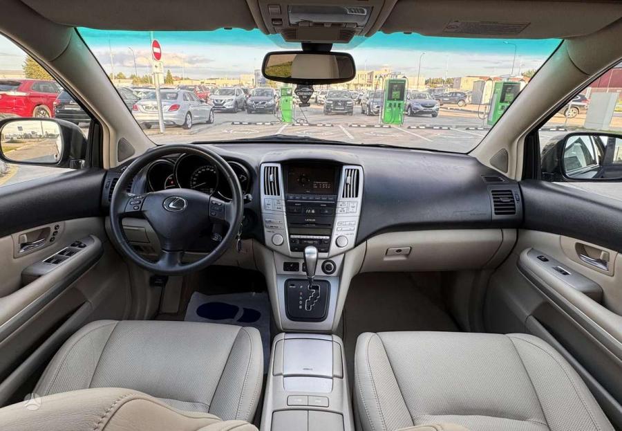 Melns Lexus RX 400h 2006 Šauļi, ar dzinēja tilpumu 3.30 L un nobraukumu 265 tūkst. km par 6700 €, foto 17 vietnē AUTOMOTO.COM.LV