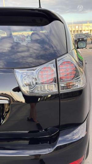 Melns Lexus RX 400h 2006 Šauļi, ar dzinēja tilpumu 3.30 L un nobraukumu 265 tūkst. km par 6700 €, foto 31 vietnē AUTOMOTO.COM.LV