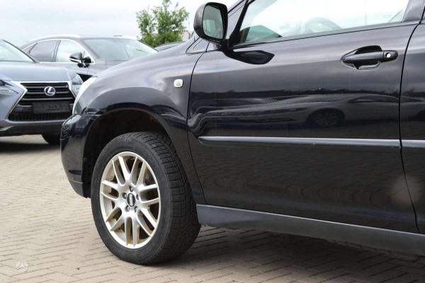 Black Lexus RX 400h 2006 in Vilnius, with an engine capacity of 3.31 L and mileage of 293 thousand km for 5500 €, photo 4 on AUTOMOTO.COM.LV