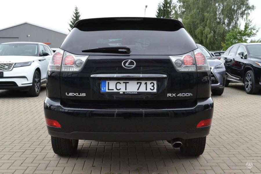 Black Lexus RX 400h 2006 in Vilnius, with an engine capacity of 3.31 L and mileage of 293 thousand km for 5500 €, photo 12 on AUTOMOTO.COM.LV