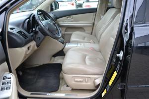Black Lexus RX 400h 2006 in Vilnius, with an engine capacity of 3.31 L and mileage of 293 thousand km for 5500 €, photo 21 on AUTOMOTO.COM.LV