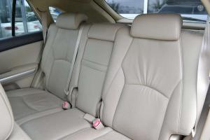 Black Lexus RX 400h 2006 in Vilnius, with an engine capacity of 3.31 L and mileage of 293 thousand km for 5500 €, photo 37 on AUTOMOTO.COM.LV