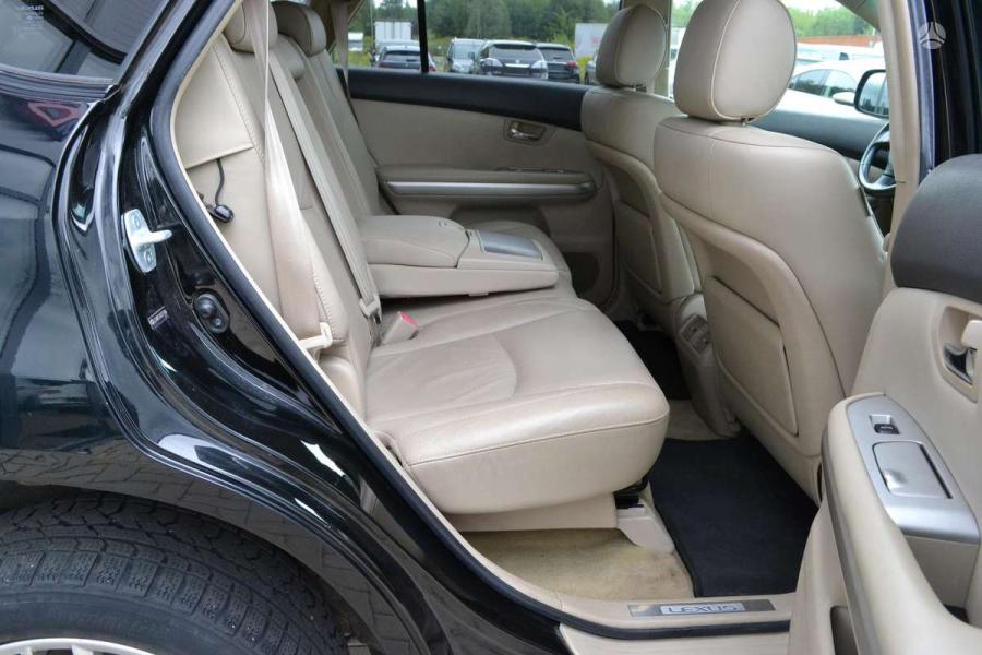 Black Lexus RX 400h 2006 in Vilnius, with an engine capacity of 3.31 L and mileage of 293 thousand km for 5500 €, photo 40 on AUTOMOTO.COM.LV
