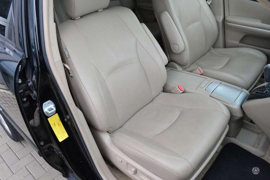 Black Lexus RX 400h 2006 in Vilnius, with an engine capacity of 3.31 L and mileage of 293 thousand km for 5500 €, photo 47 on AUTOMOTO.COM.LV