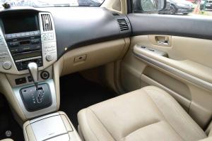 Black Lexus RX 400h 2006 in Vilnius, with an engine capacity of 3.31 L and mileage of 293 thousand km for 5500 €, photo 51 on AUTOMOTO.COM.LV
