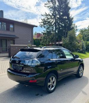 Melns Lexus RX 400h 2006 Viļņa, ar dzinēja tilpumu 3.31 L un nobraukumu 272 tūkst. km par 4500 €, foto 16 vietnē AUTOMOTO.COM.LV