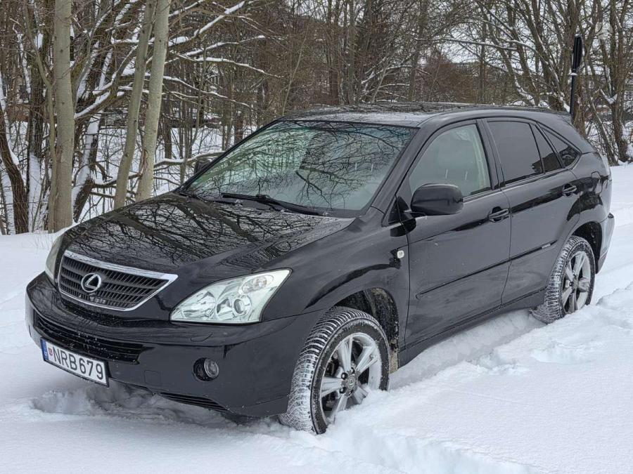 Melns Lexus RX 400h 2007 Viļņa, ar dzinēja tilpumu 3.31 L un nobraukumu 403 tūkst. km par 4200 €, foto 2 vietnē AUTOMOTO.COM.LV