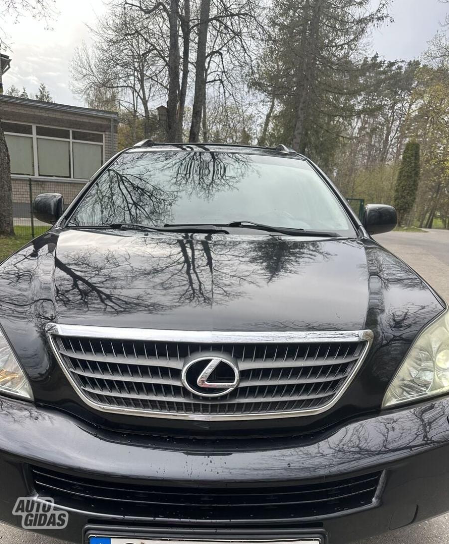 Black Lexus RX 400h 2007 in Vilnius, with an engine capacity of 3.30 L and mileage of 330 thousand km for 3800 €, photo 7 on AUTOMOTO.COM.LV