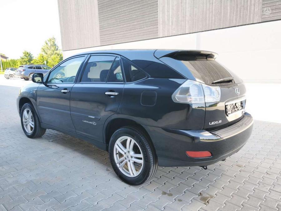 Melns Lexus RX 400h 2007 Šauļi, ar dzinēja tilpumu 3.30 L un nobraukumu 336 tūkst. km par 5200 €, foto 4 vietnē AUTOMOTO.COM.LV