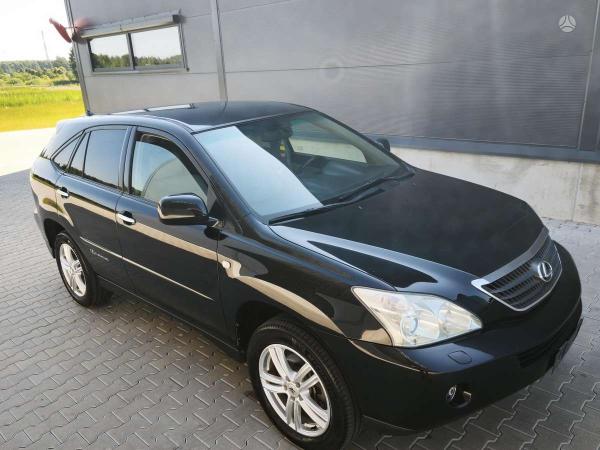 Black Lexus RX 400h 2007 in Siauliai, with an engine capacity of 3.30 L and mileage of 336 thousand km for 5200 €, photo 9 on AUTOMOTO.COM.LV