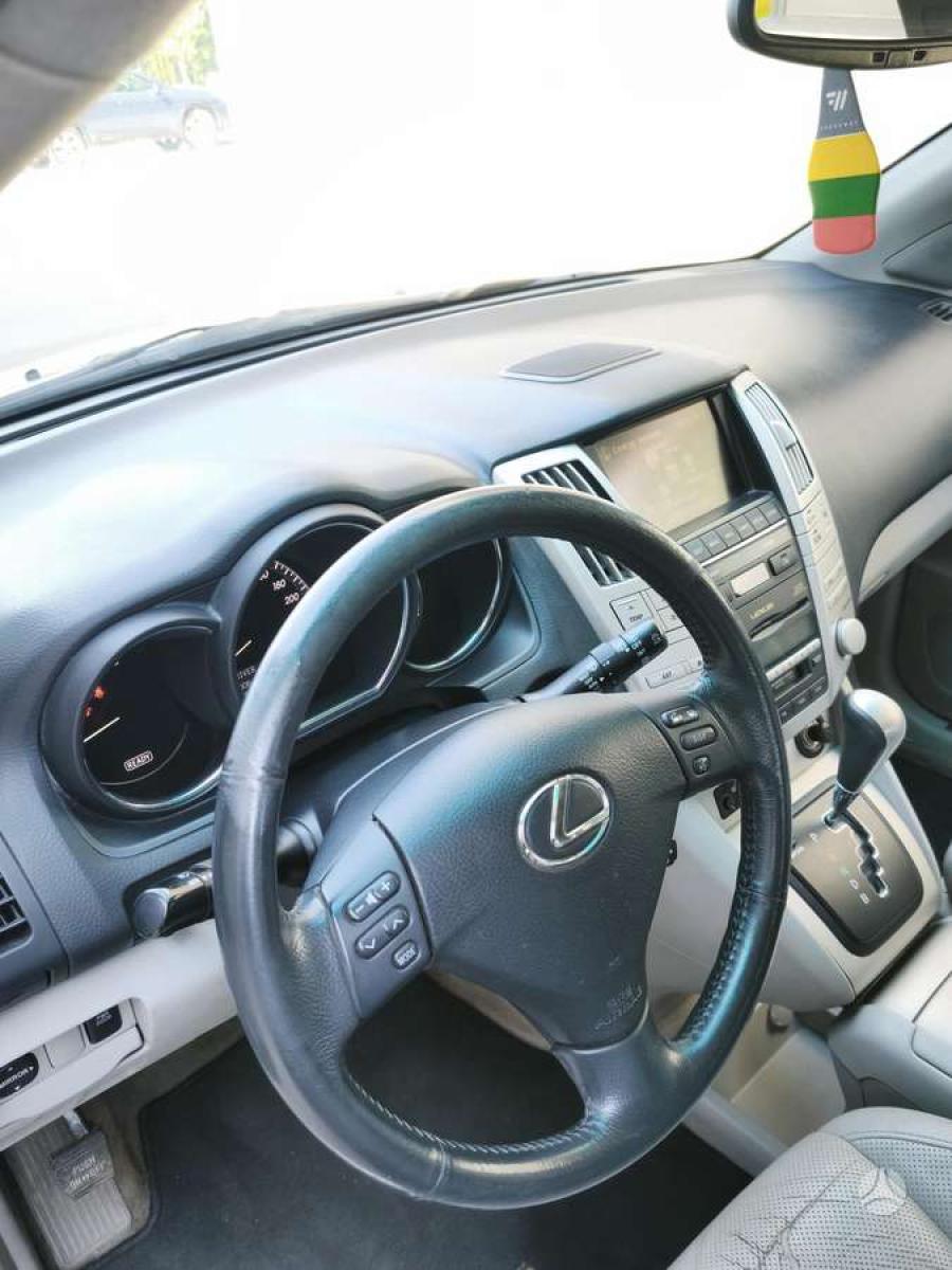 Melns Lexus RX 400h 2007 Šauļi, ar dzinēja tilpumu 3.30 L un nobraukumu 336 tūkst. km par 5200 €, foto 23 vietnē AUTOMOTO.COM.LV