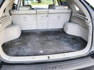 Melns Lexus RX 400h 2007 Šauļi, ar dzinēja tilpumu 3.30 L un nobraukumu 336 tūkst. km par 5200 €, foto 25 vietnē AUTOMOTO.COM.LV