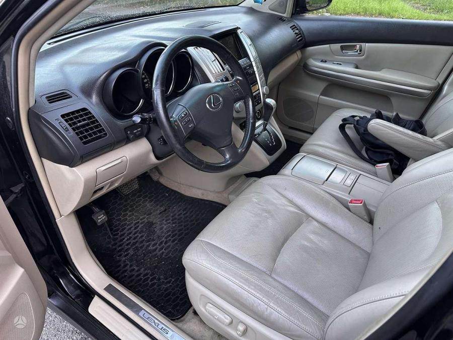 Melns Lexus RX 400h 2007 Viļņa, ar dzinēja tilpumu 3.31 L un nobraukumu 349 tūkst. km par 3950 €, foto 6 vietnē AUTOMOTO.COM.LV
