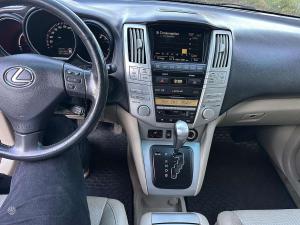 Melns Lexus RX 400h 2007 Viļņa, ar dzinēja tilpumu 3.31 L un nobraukumu 349 tūkst. km par 3950 €, foto 8 vietnē AUTOMOTO.COM.LV